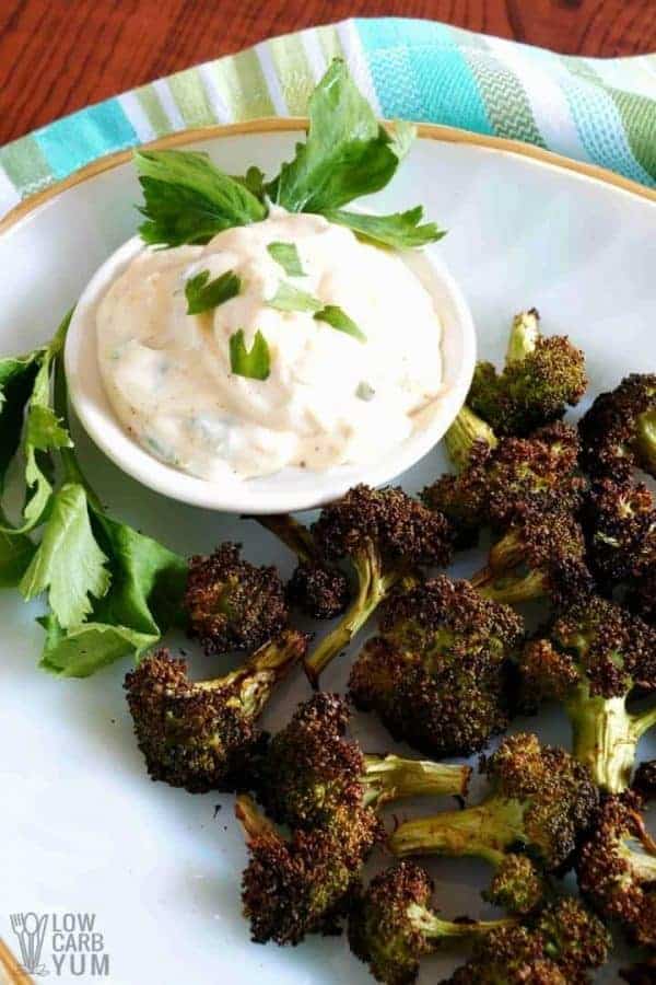 Burnt Broccoli with Taco Mayo Sauce - Low Carb Yum