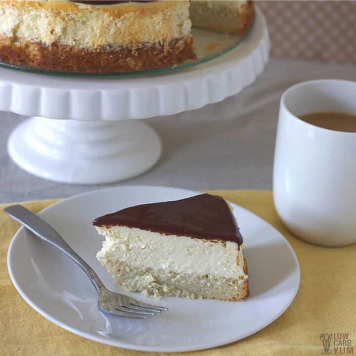 Keto Boston Cream Pie Cheesecake Recipe - Low Carb Yum