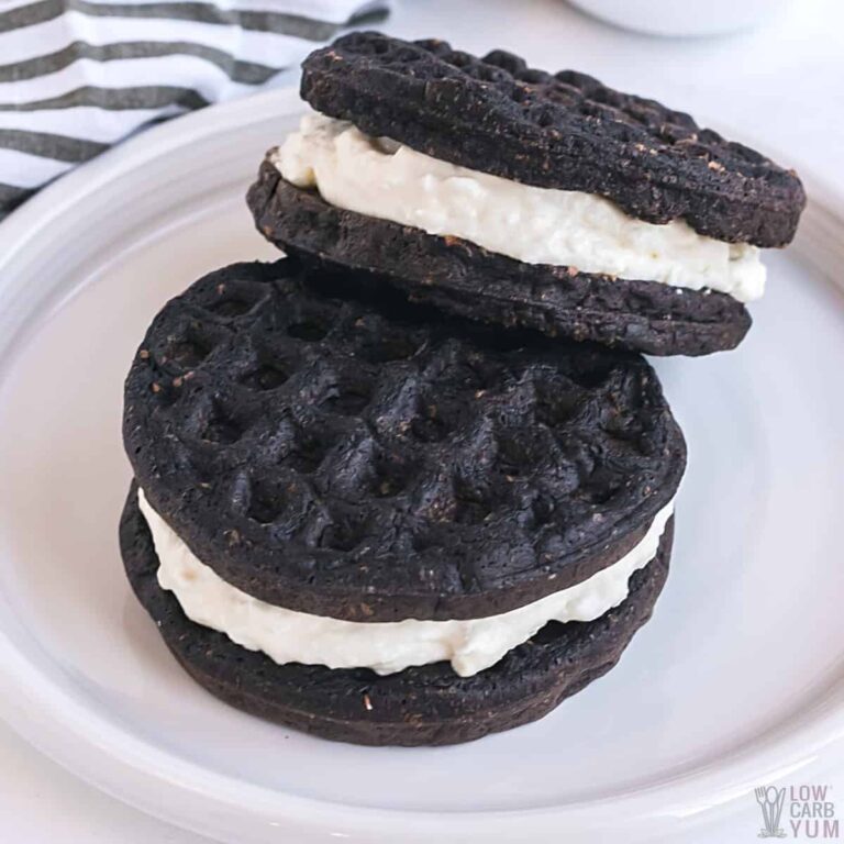 Easy Oreo Chaffles Recipe - Low Carb Yum