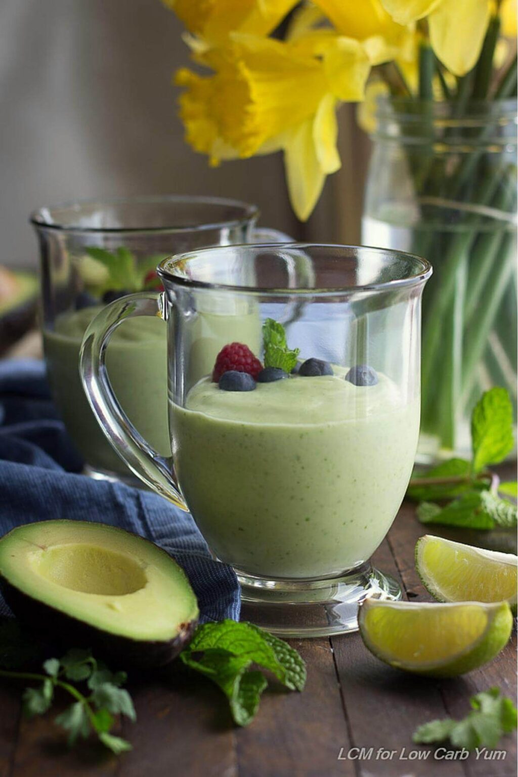 Keto Green Smoothie Recipe with Avocado - Low Carb Yum