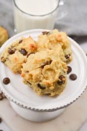 Keto Protein Chocolate Chip Cookies - Low Carb Yum