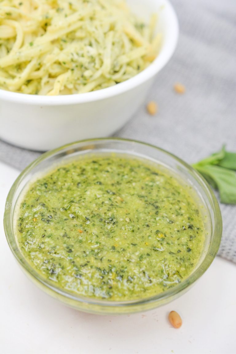 Keto Pesto Sauce Recipe - Low Carb Yum
