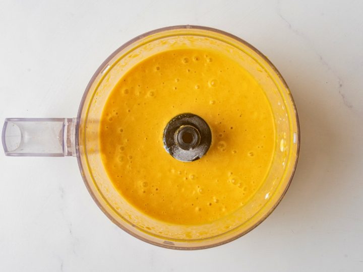 Healthy Pumpkin Smoothie (With Pumpkin Pie Spice) - Low Carb Yum